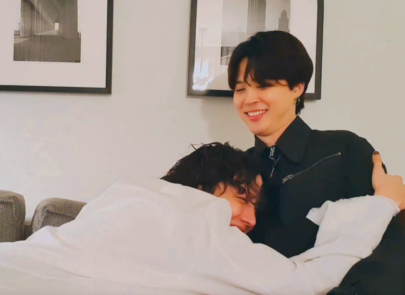 BTS Community Post - #to_jimin #dear_jimin_from_army キャ〜〜！！💕 ジミンさん💕 今日の夕食、カツ🥩じゃ〜ん💕 よかったね〜〜！！💕 ...