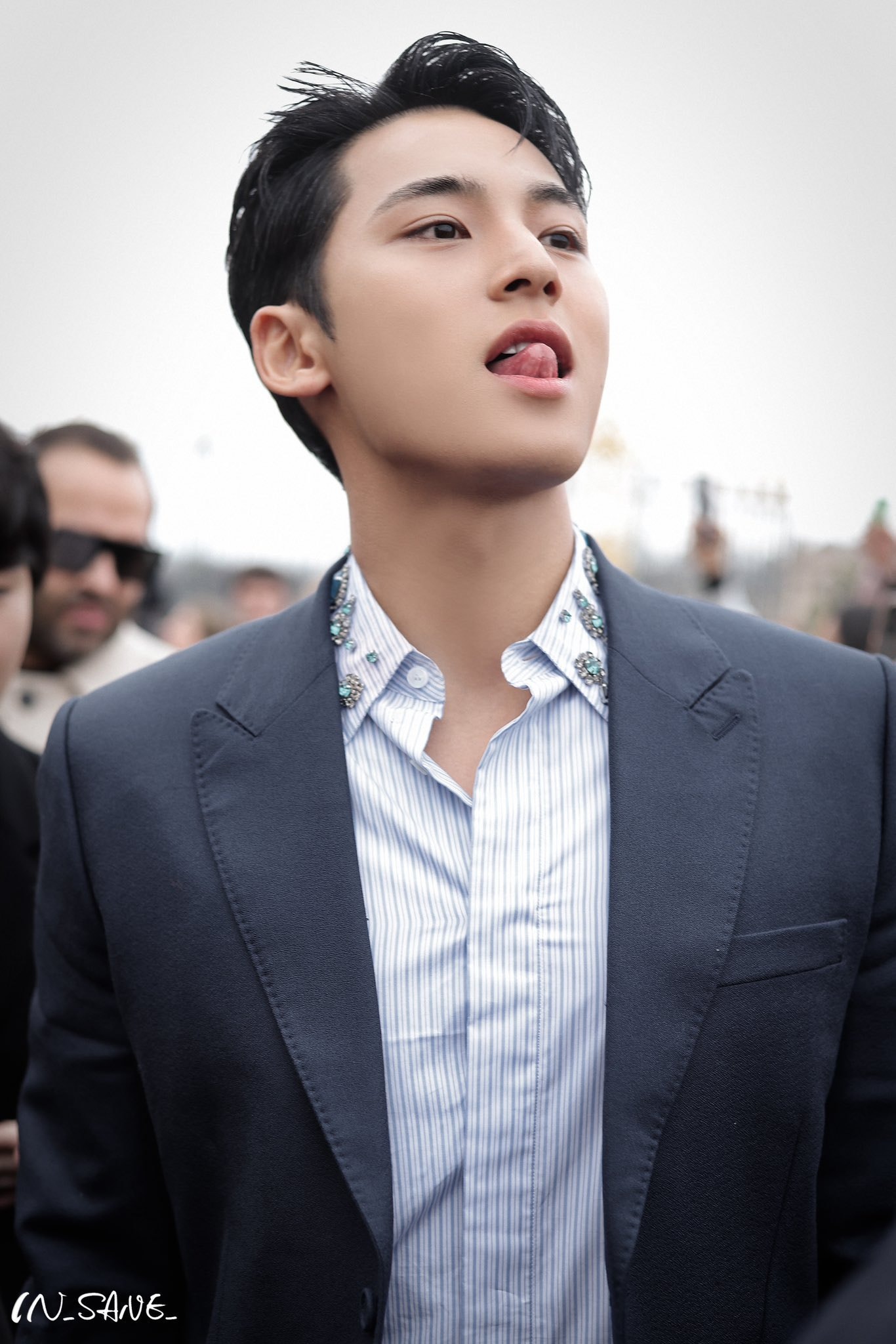 SEVENTEEN Community Post - SO HANDSOME, MINGYU!!! 😍😍😍 I LOVE YOU!