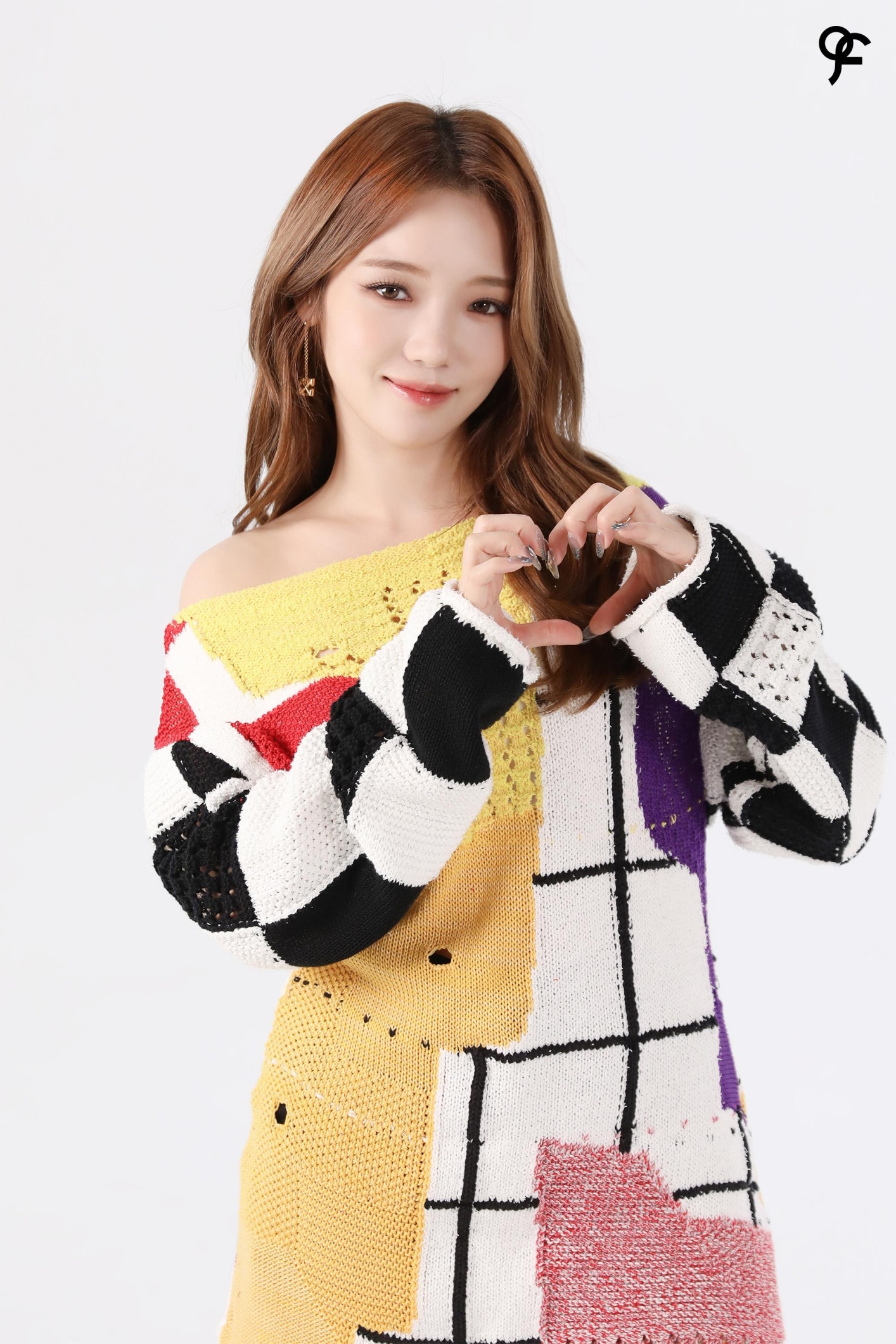 fromis_9 Community Post - 지쎈시💖💖🍀🍀