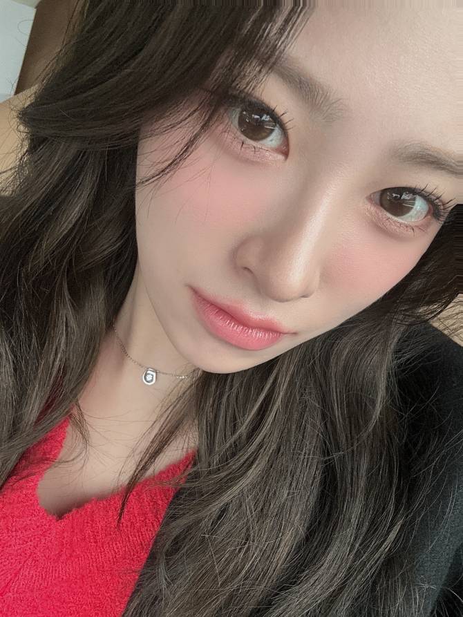 Rocket Punch Community Post 안올렸던 사진들 모아모아보자구 잘자🌙