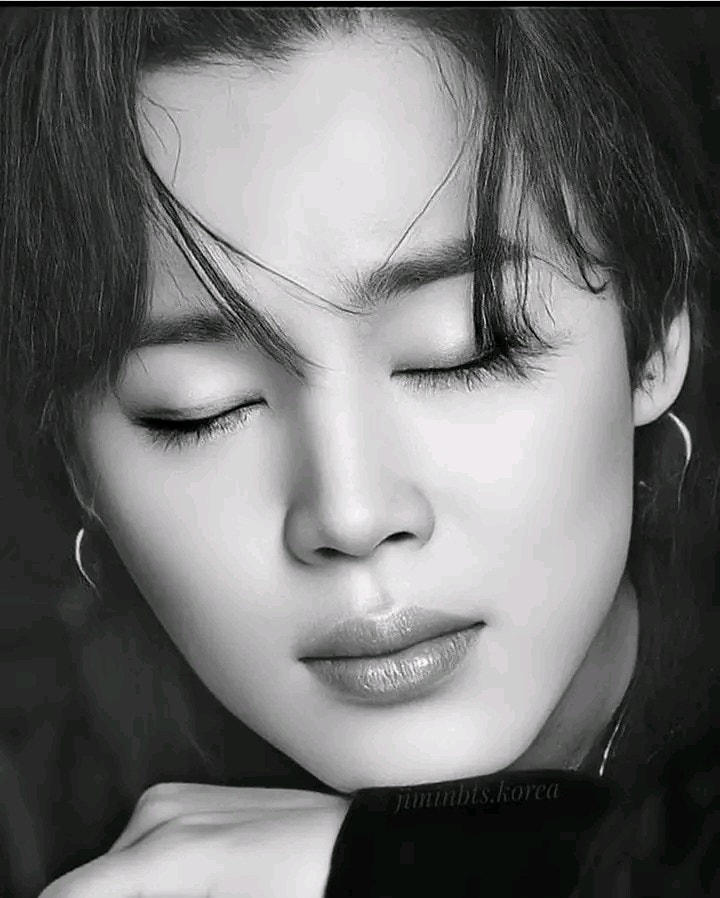 BTS Community Posts - solo deseo que este bien , hermoso pollito ,cuanto te extraño 💜🐥