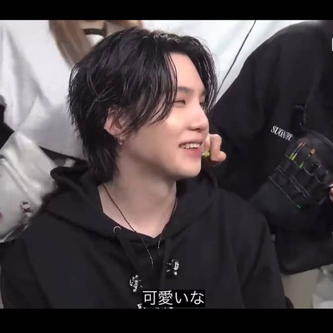 Bts Community Posts Day172 D 467 윤기씨 오늘은 바빴어요 어제는 저희들에게 선물을 보내주셔서