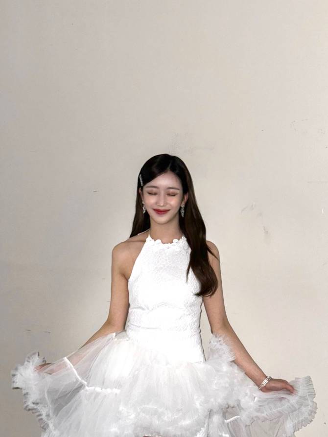 Stayc Community Post 우와아 생일이다 우리 스윗들 보고 싶을 것 같아서 뚜꾸미 생카에 있는 사진들