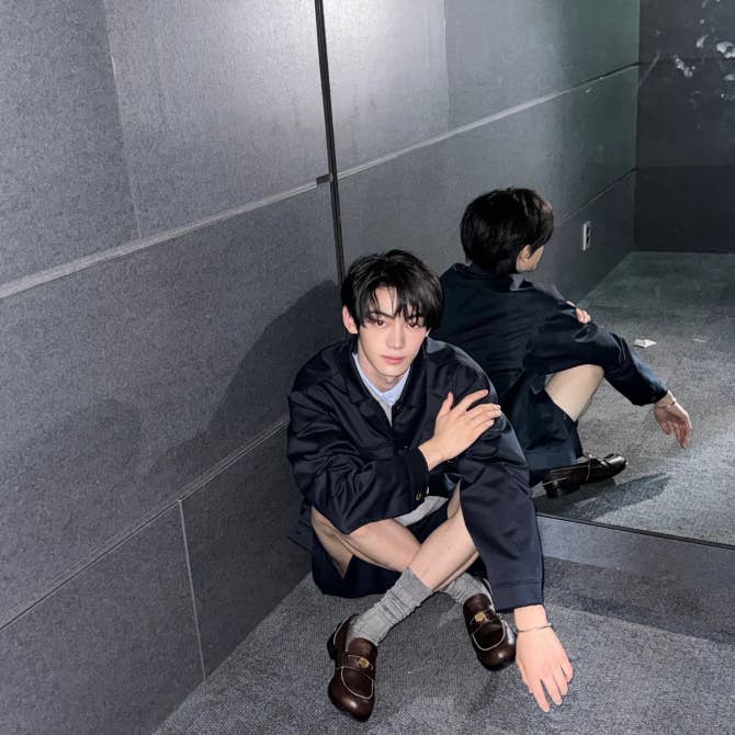 Tws Community Posts 시간이 진짜 빠르네요 데뷔한지 벌써 2달이 다 되어가요여러분과 함께한 두 달 동안