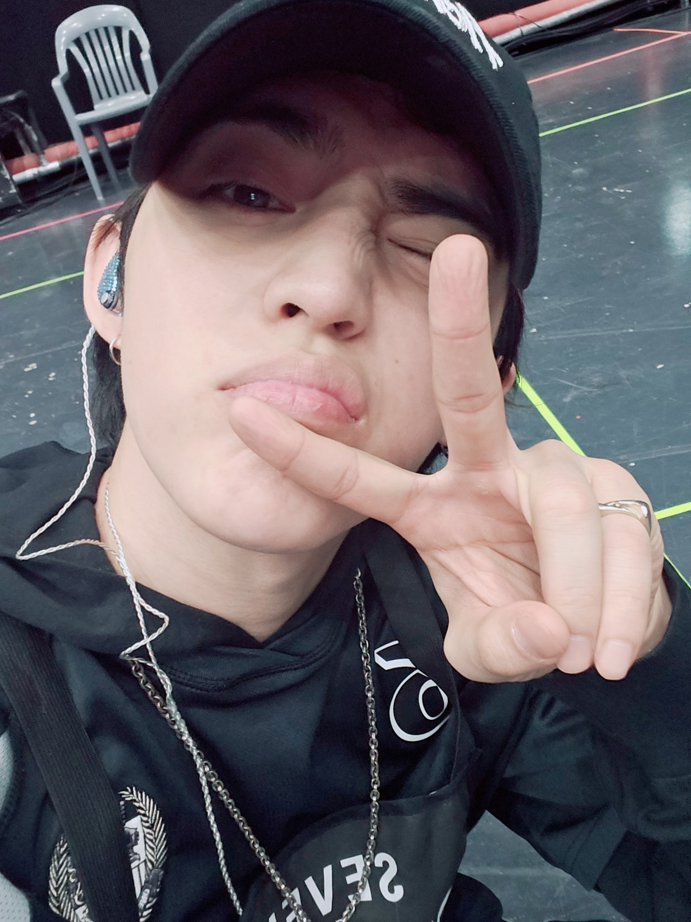 SEVENTEEN Community Post - 혼자라도... - S.COUPS