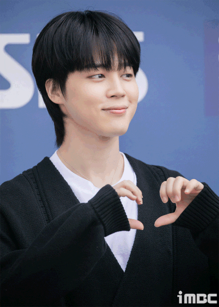 Bts Community Posts 지민시 ⏰jimin Time 민아 근 지 너 대 우리 지민 보고 싶은 지민시 𝙒𝙀