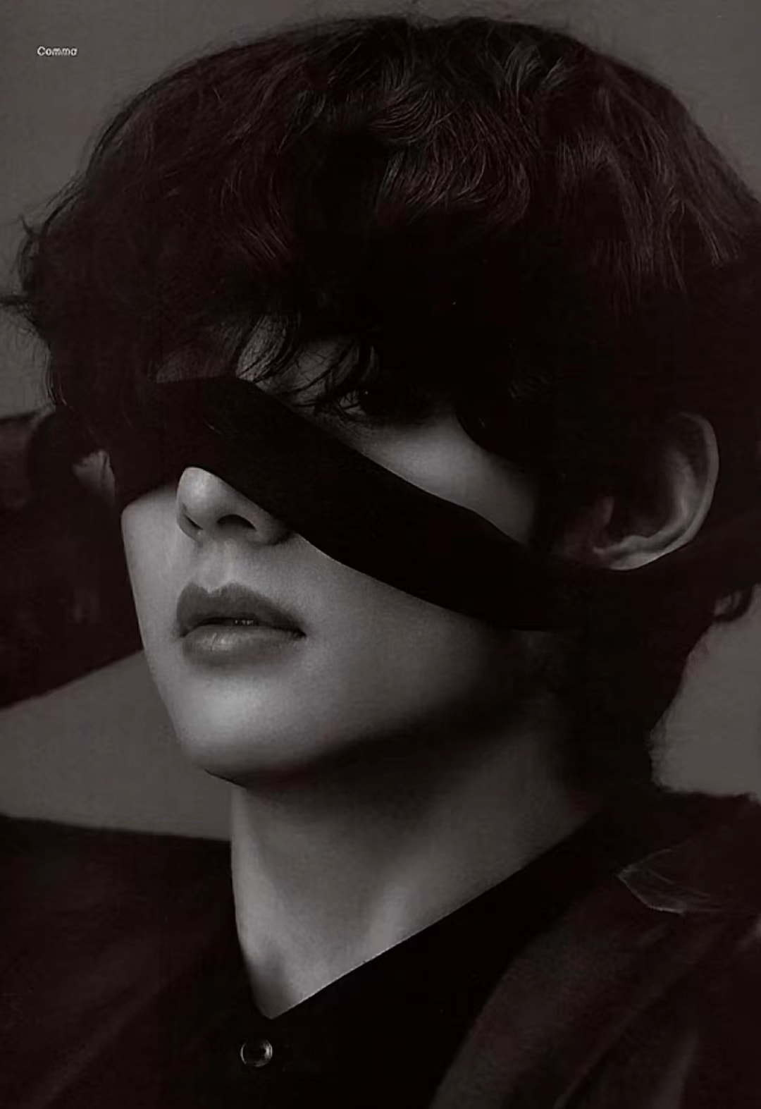 BTS Community Post - V是今年的世首帅。