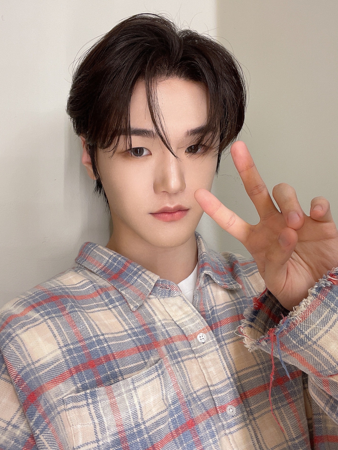 JUST B Community Post - d=(´ `)=b Neeeeewwwww PFP - Bain