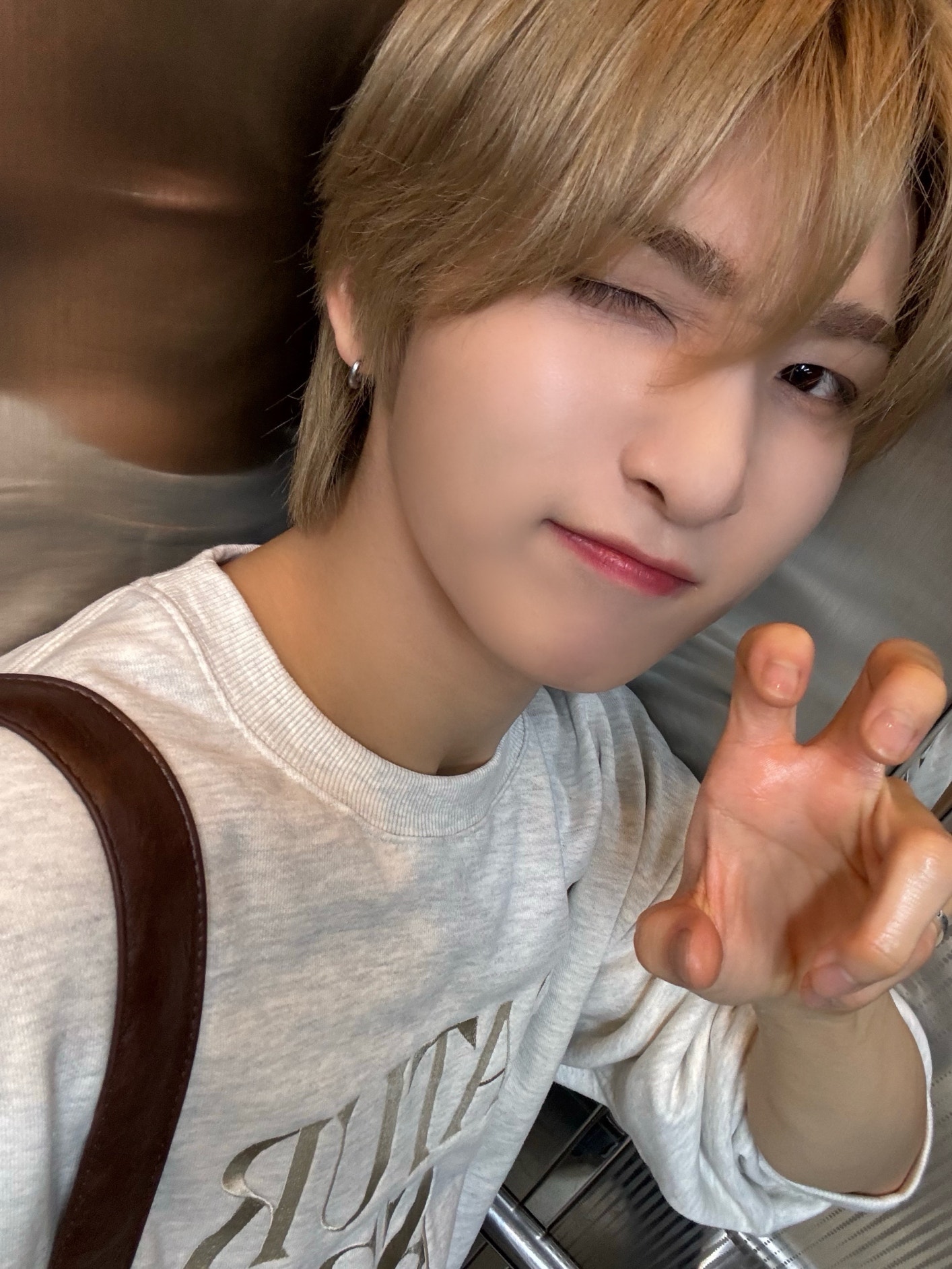 Nowadays Community Post 데이앤~ 벌써 나우어데이즈 200일이 되었습니다 200일 동안 함께 달려와준