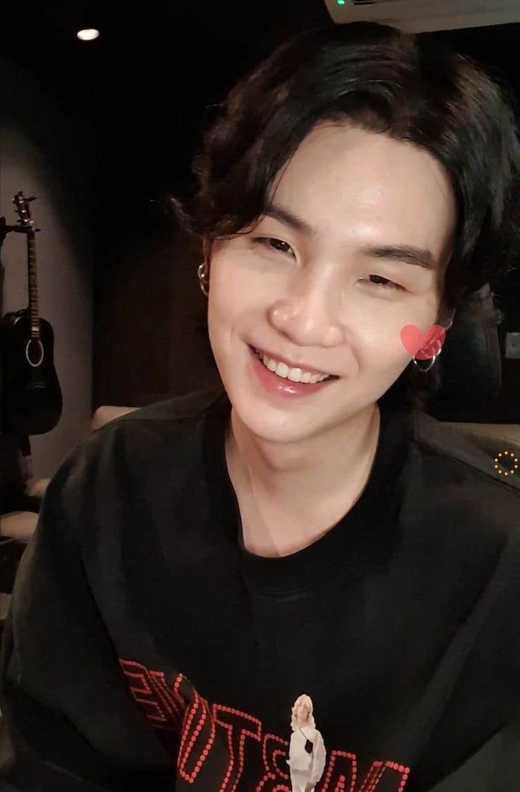 BTS Community Post - #dear_suga_from_army We are here to protect you Yoongi! We are bulletproof ...