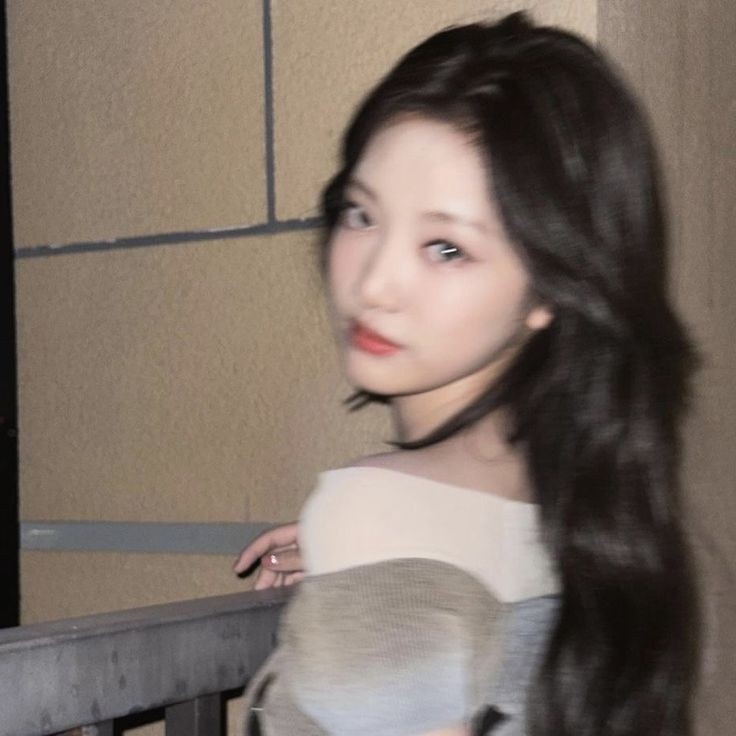 aespa Community Post - #ningning Happy birthday my love NINGNING 🥳🫶🏻💋