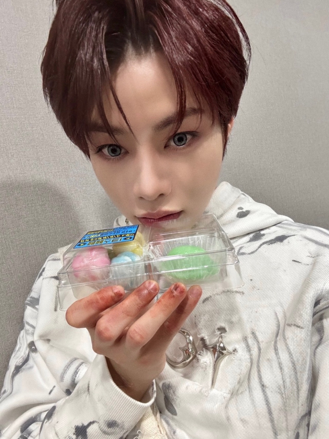 TEMPEST Community Post - 🍡🍡🍡 - HANBIN