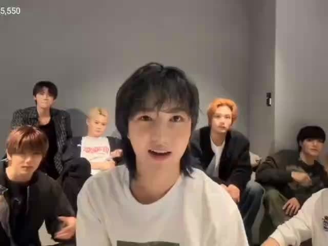 NCT DREAM Community Post - You really look cute and beautiful renjun💛💛 ...