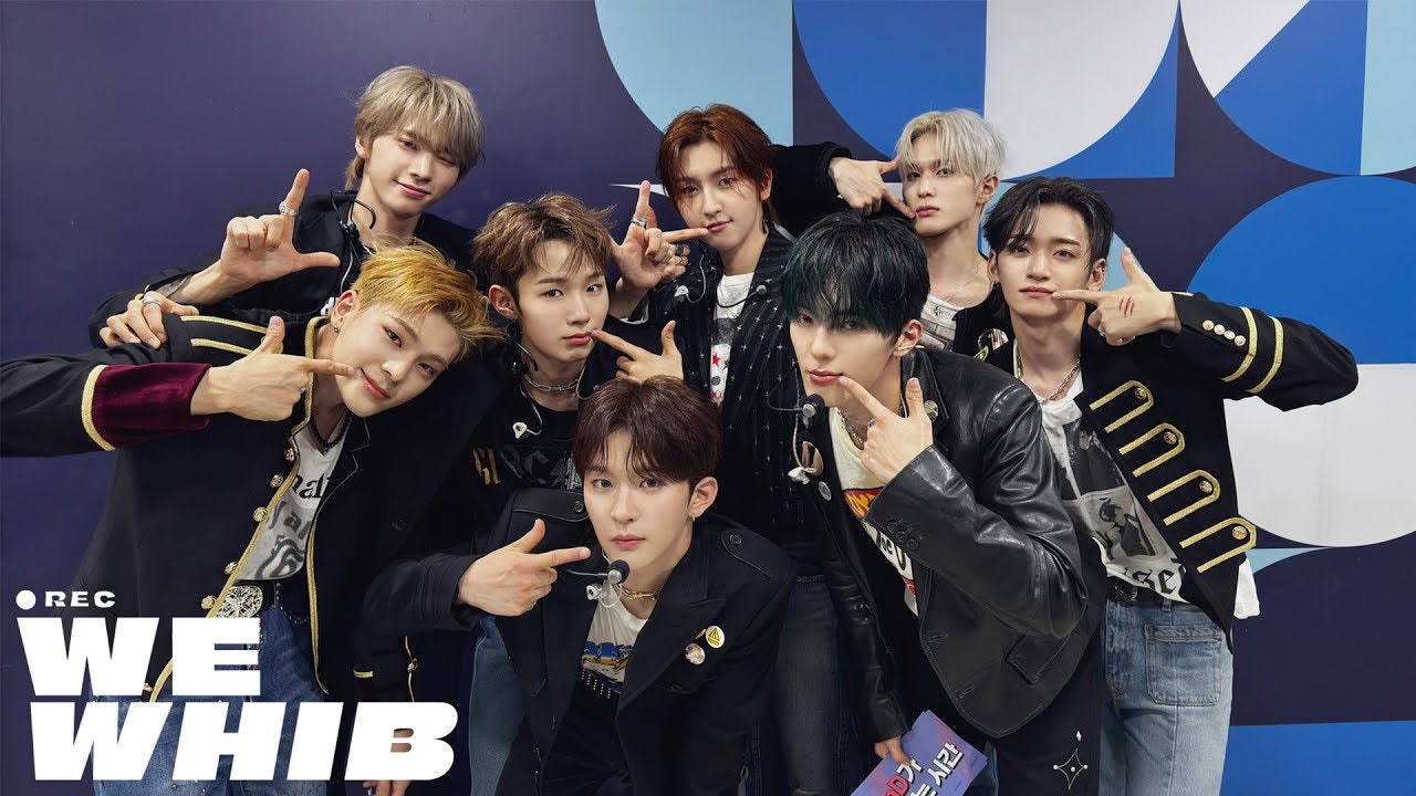 Multimedia de WHIB de Weverse - WHIB(휘브) '배로 (Rush of Joy)' Showcase ...