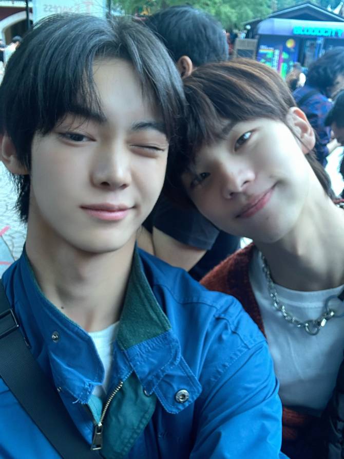 Tws Community Post 가장 소중한 우리 리더 신유 형 오늘은 형의 생일이자 형이 Tws 리더로서 맞이하는 첫