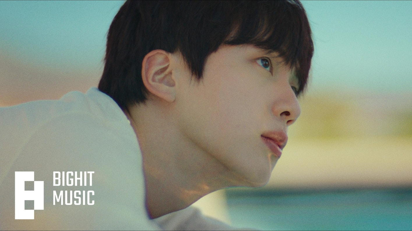 Multimedia de BTS de Weverse - 진 (Jin) 'Running Wild' Official Teaser