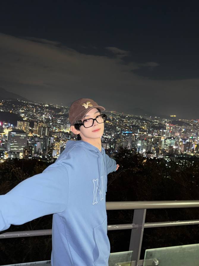 Tws Community Post 사실 오래전부터 계획했던 일이었는데 오늘 드디어 멤버들과 함께 남산타워와의 첫 만남을