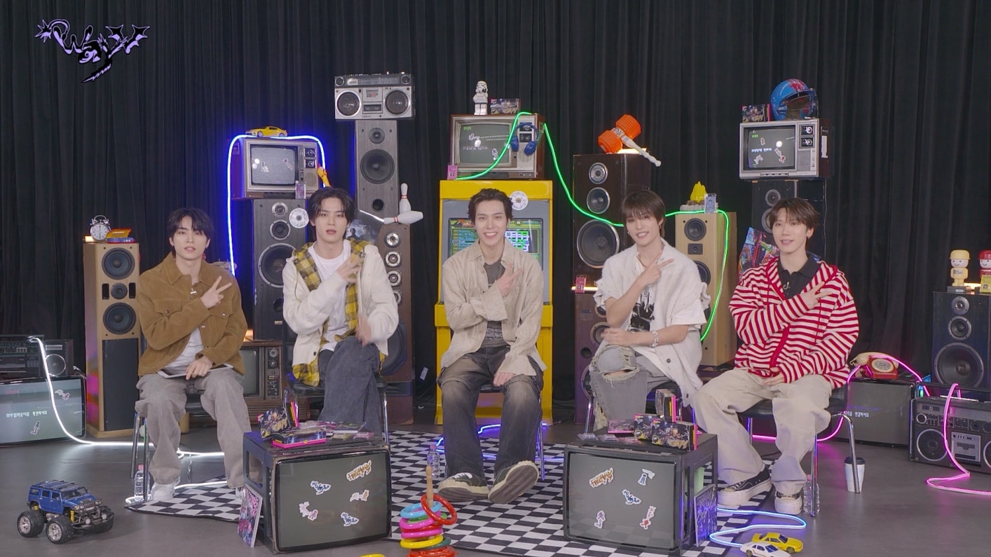 WayV 'FREQUENCY' Countdown Live
