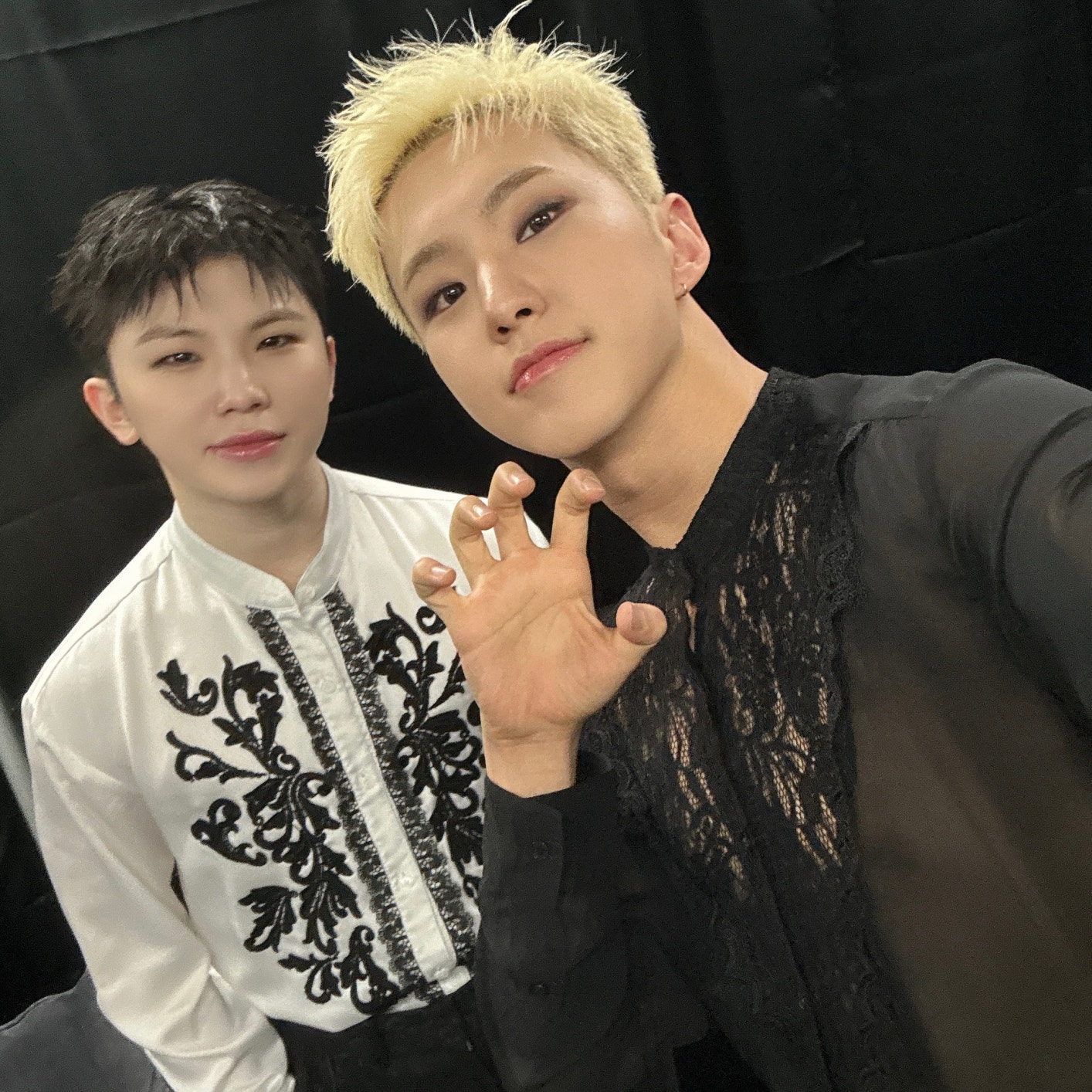 SEVENTEEN Community Post - 🖤 - HOSHI