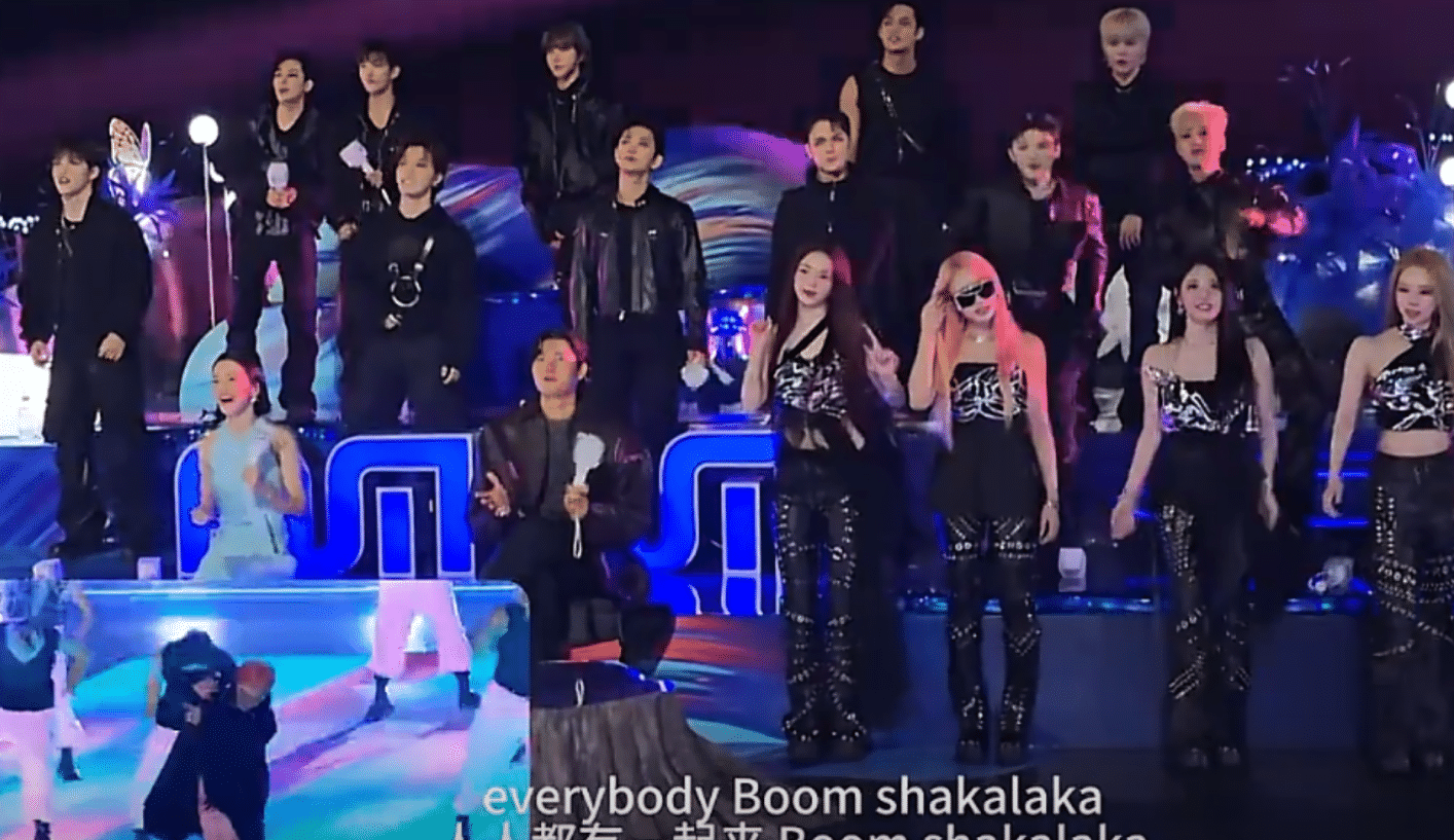 SEVENTEEN Community Post - 开始还以为这是谁家男团这么嗨呢，结果发现是自己家的🥲