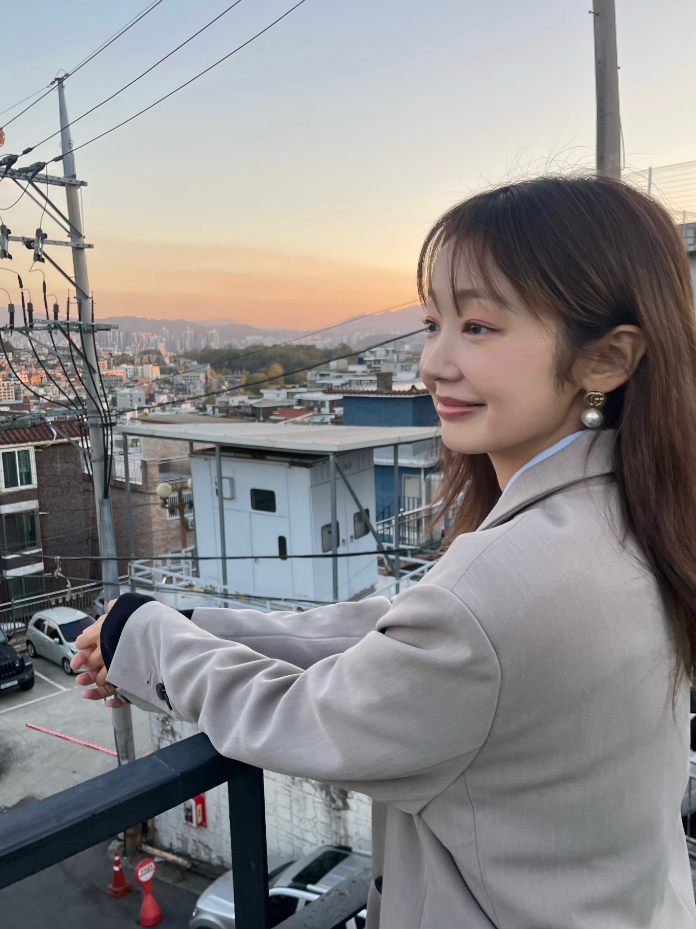 Secret Number Community Post 한달전사진 이제 올리기 ㅋㅋㅋㅋㅋ 디타랑 해방촌 데이트 한 날🍂