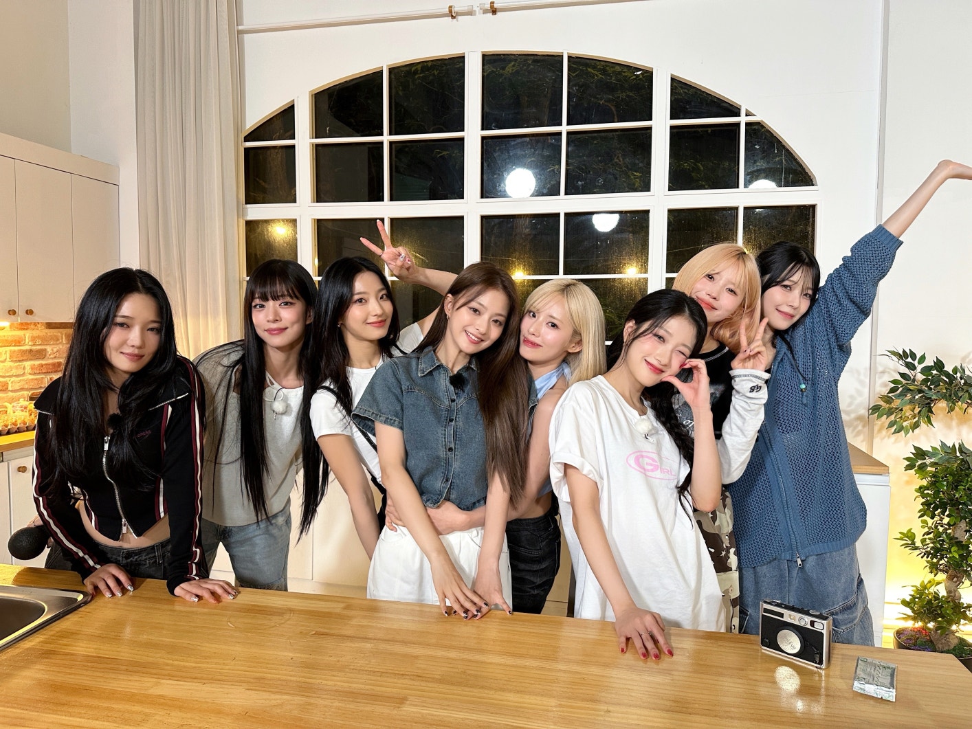 Fromis9 Community Post νλͺ¨λπ μλ² λμ¬μΌλ μ§ μΆμ²ν΄μ£ΌμΈμ¬