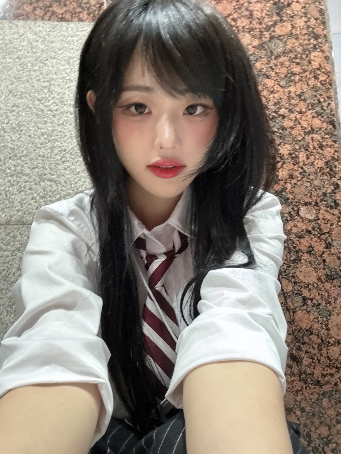 Qwer Community Post 이번 활동의 마지막 팬싸인회 즐겁게 마쳤어요 언제나 고맙구 사랑해 가까이서 마주볼때
