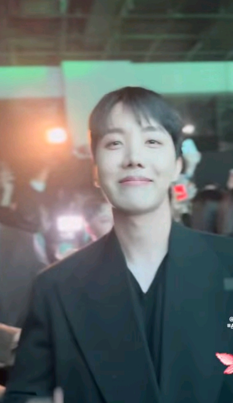 BTS Community Post - #TO_JHOPE Man I hope you see this. I am so happy ...