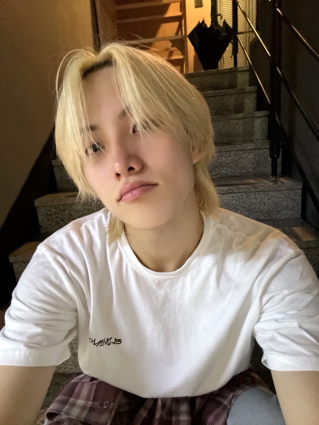 82MAJOR Community Post - 에티들 잘 지내고 있죠? 얼른 보고 싶어요ㅠ - CHO SEONG IL