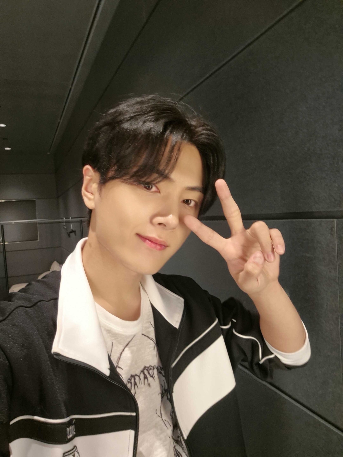 ENHYPEN Community Post - heyy jay!!! how are you? i hope you and ...