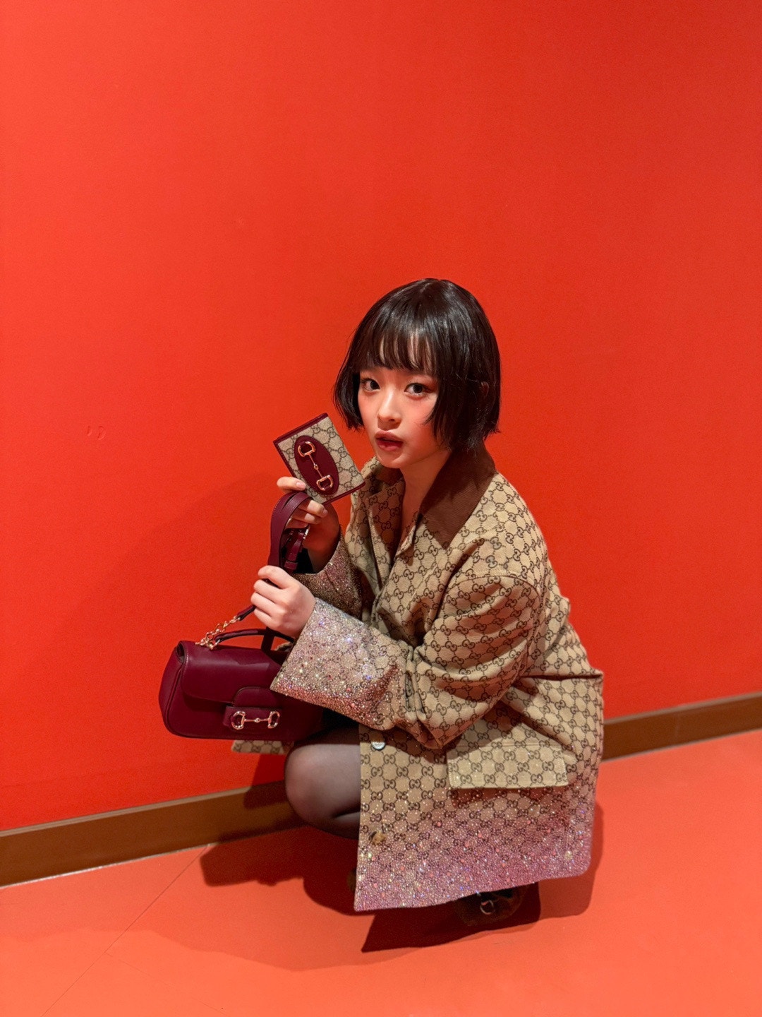 NewJeans Community Post - gucci pham 🦭 ️🤎