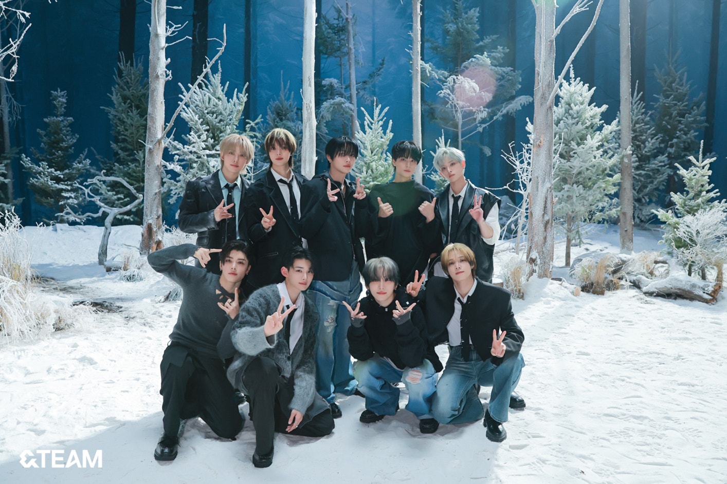 Weverse &TEAM Image - &TEAM ‘Yukiakari’ MV Behind Photo