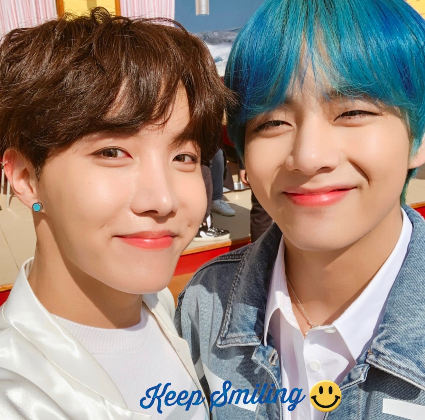 Bts Community Post 태태♡ 어제 크리스마스 날 Ig에 와줘서 고마워요💕 보고싶었기 때문에 기뻤어요 태태가