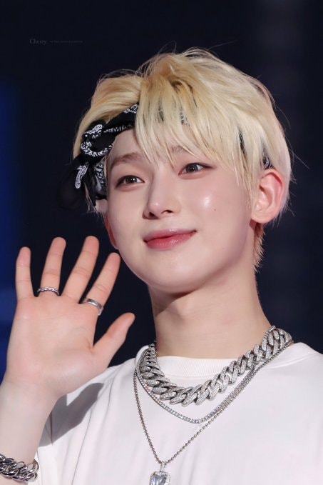 ENHYPEN Community Post - sunoo is 1000000% doll🤍