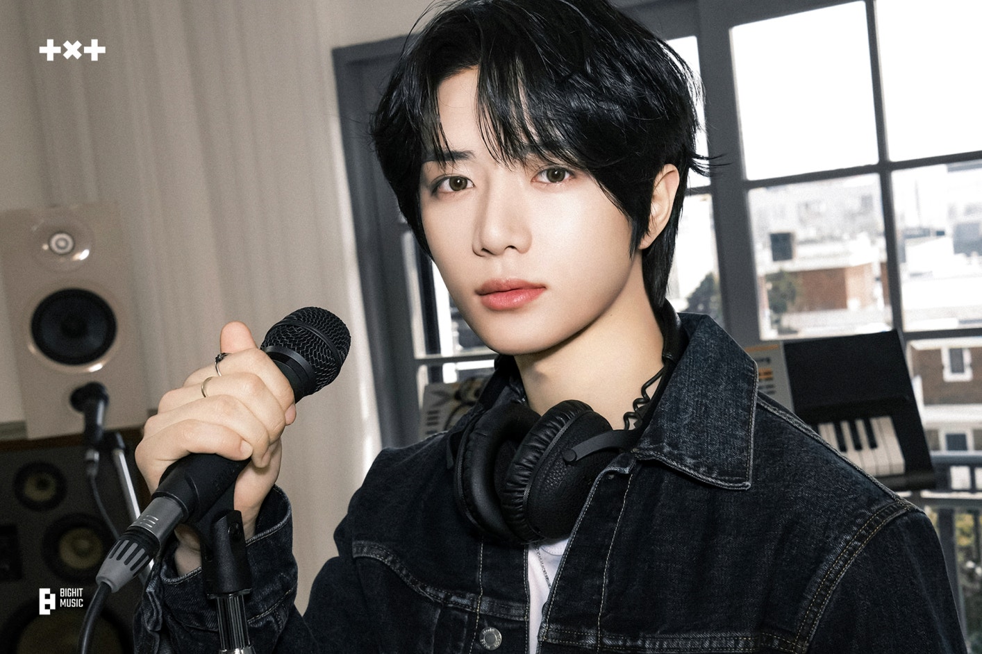 Weverse TOMORROW X TOGETHER Image - 'BEOMGYU's Mixtape: Panic’ Film ...