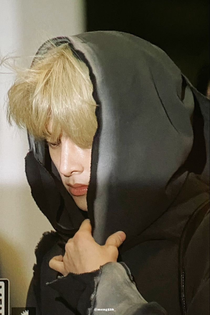 ENHYPEN Community Post - Jake, did you change your hair?