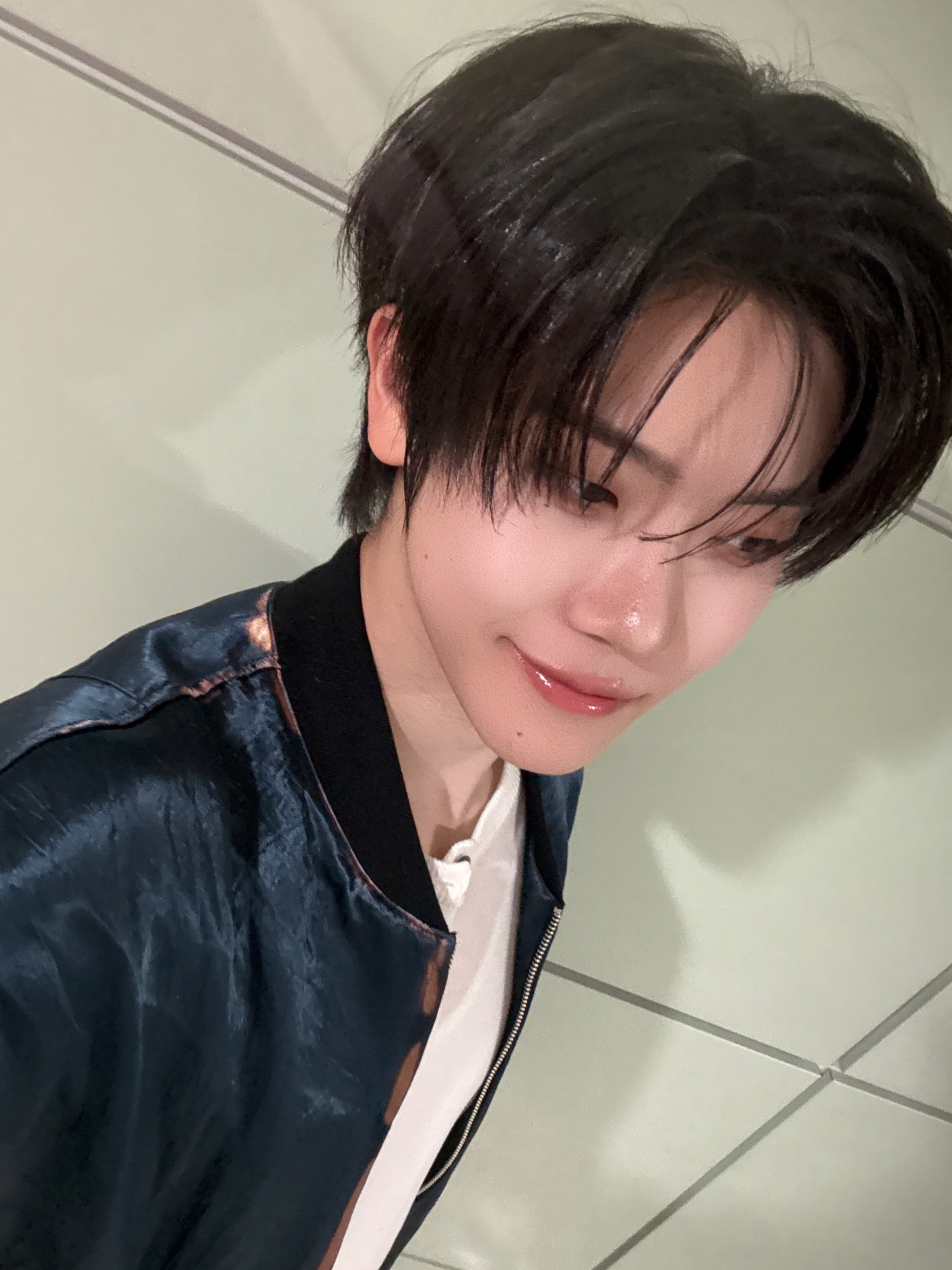 CLOSE YOUR EYES Community Post - 클로저 밥 좀 잘 챙겨먹어~ - JANG YEOJUN