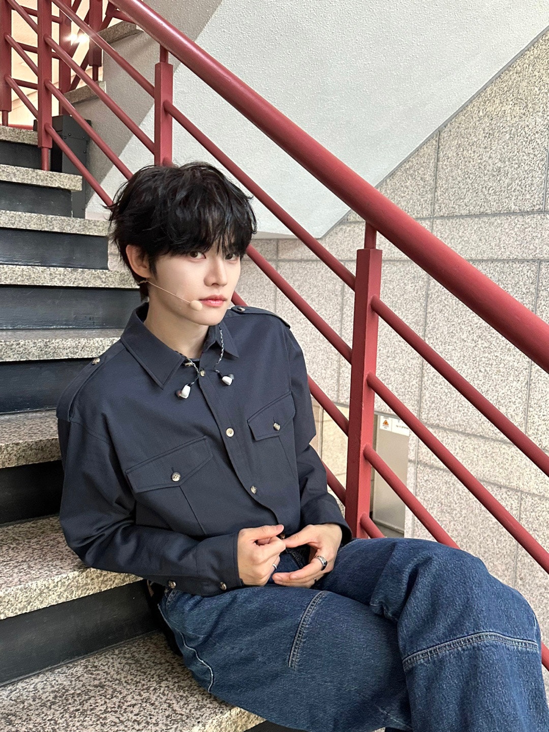 CLOSE YOUR EYES Community Post - 자?? - JEON MINWOOK