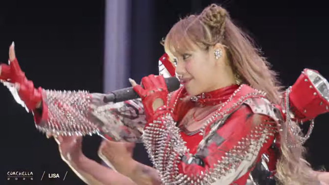 BLACKPINK Community Post - Lisa at #Lisachella Week 1! ️💫🔥