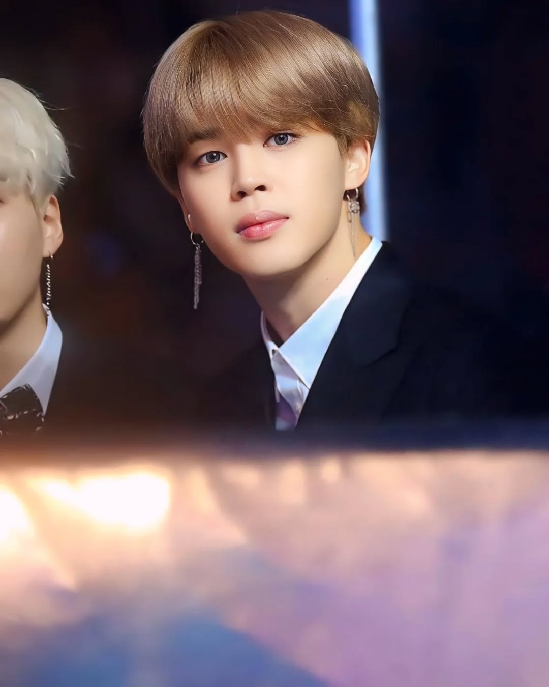BTS Community Post - #dear_jimin_from_army Day493 🫡🫶🐣💜 " 𝐲𝐨𝐮 𝐚𝐫𝐞 𝐭𝐡𝐞 𝐜𝐚𝐮𝐬𝐞 𝐨𝐟 𝐦𝐲 𝐞𝐮𝐩𝐡𝐨𝐫𝐢𝐚" 🫡🫶🐣💜 ...