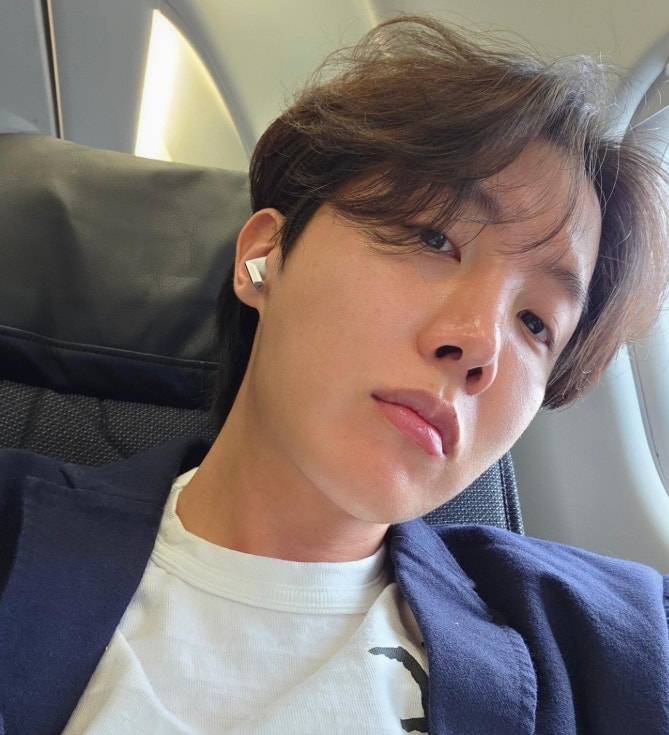 BTS Community Post - Love you tooooo..... We will be waiting Jhope oppa ...