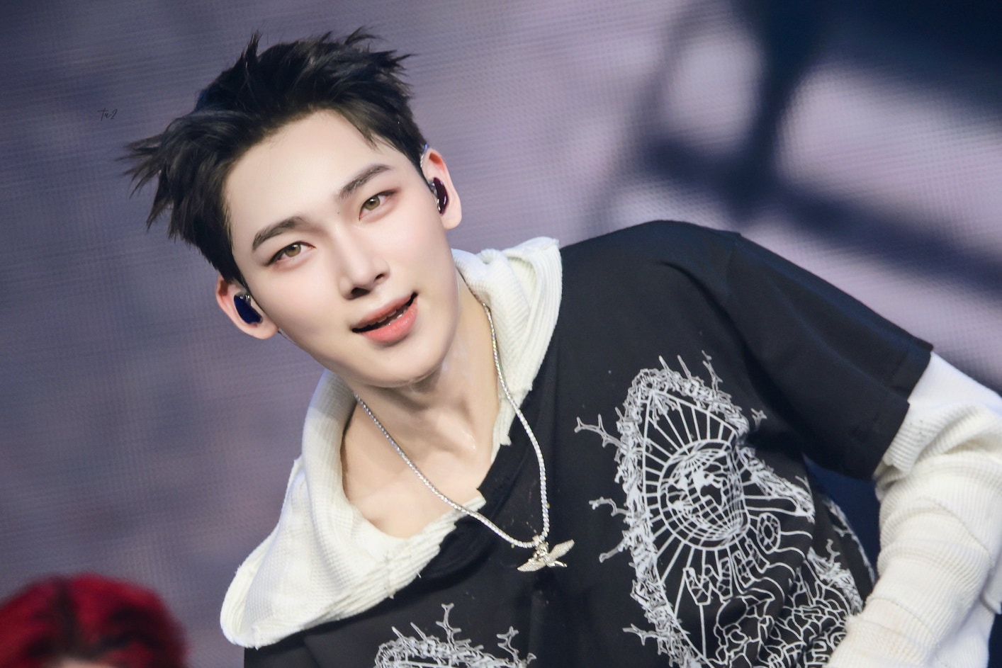 ENHYPEN Community Post - wow !!! sunoo !!! so handsome !!! ☺️🥰