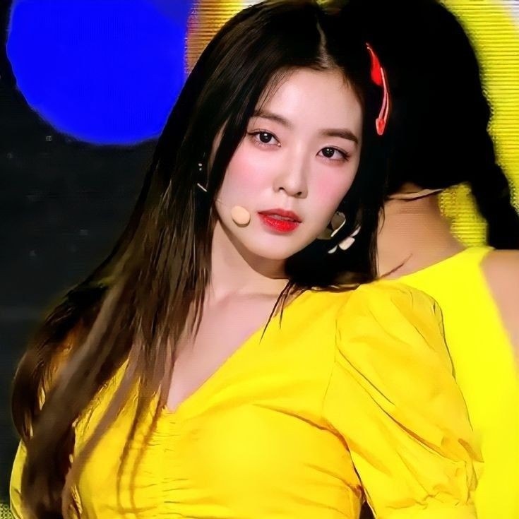 Red Velvet Community Post - 𝙄𝙧𝙚𝙣𝙚 " 𝙄𝙣 𝙢𝙮 𝙙𝙧𝙚𝙖𝙢𝙨, 𝙮𝙤𝙪 𝙡𝙤𝙫𝙚 𝙢𝙚 𝙗𝙖𝙘𝙠 " 𝙎𝙤𝙣𝙜 : 𝙄𝙣 𝙈𝙮 𝘿𝙧𝙚𝙖𝙢𝙨