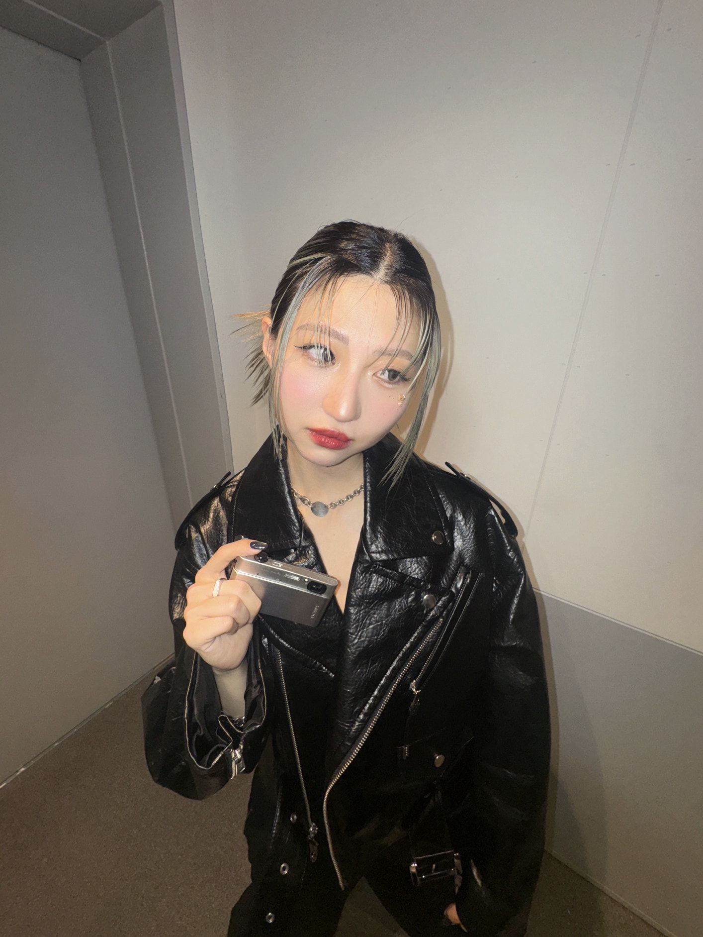 eill Community Post - (！) - eill