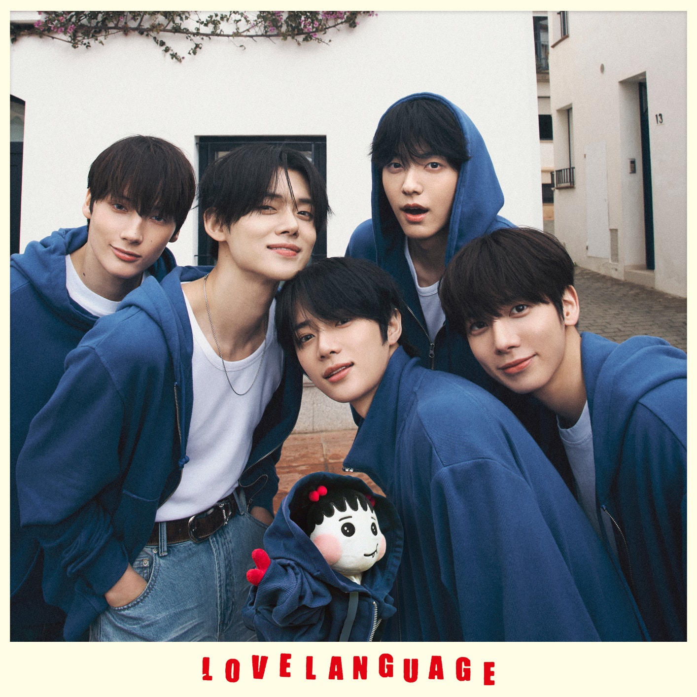 TOMORROW X TOGETHER Community Post - MOA-Hi! Ppulverse here~ 🚌 Let’s ...