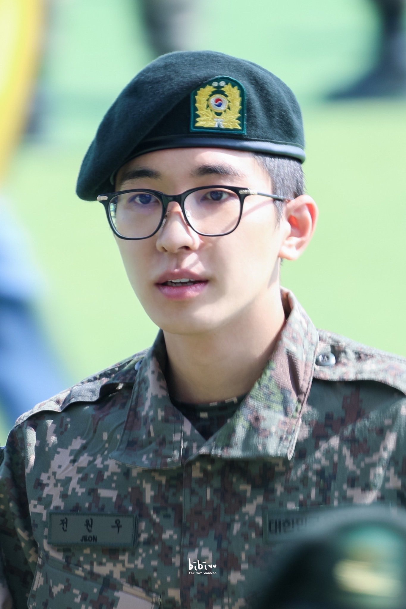 SEVENTEEN Community Post - ohhh myyy godddd wonwoo why hy y? sooo ...