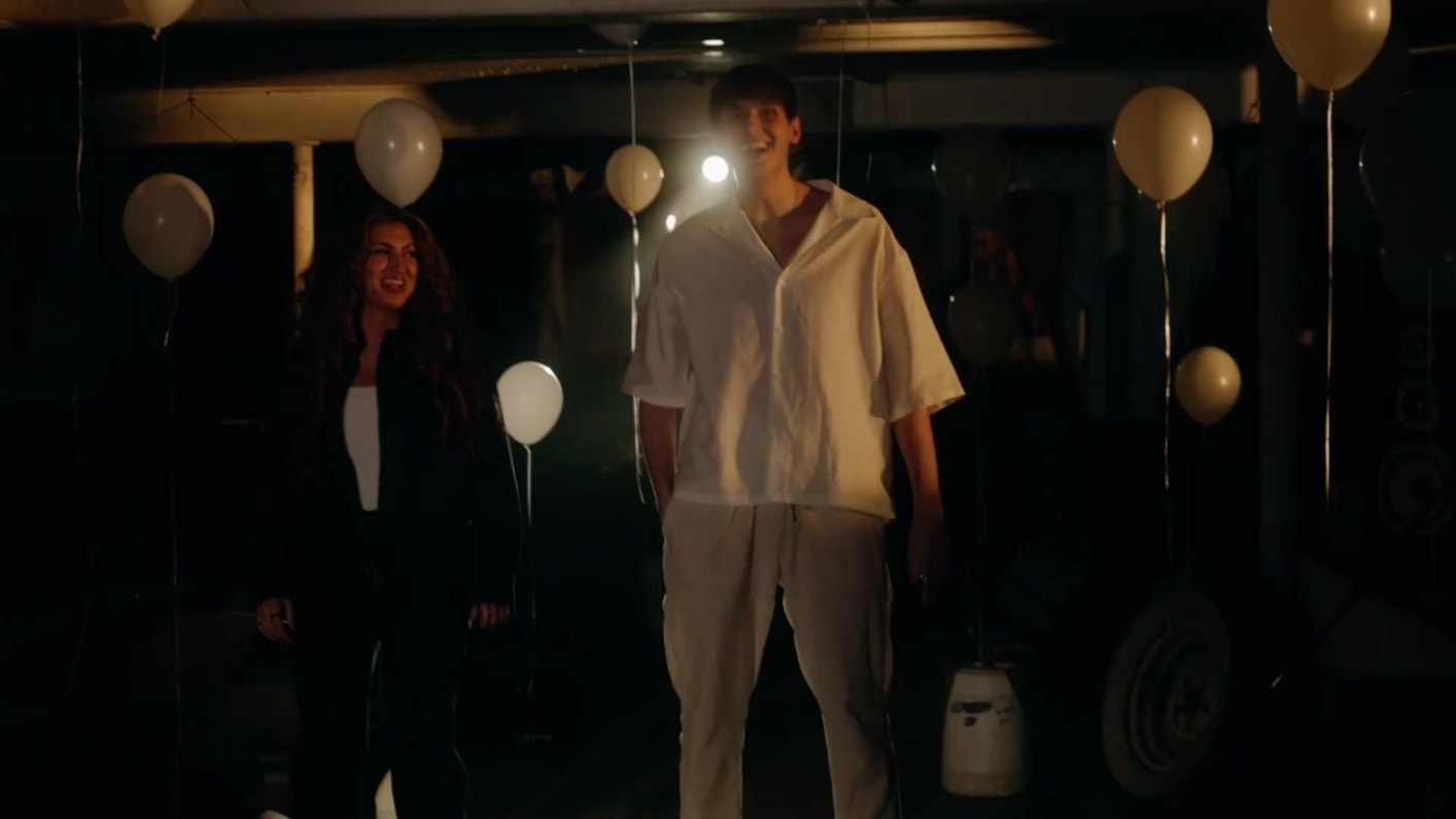 Weverse JVKE Media - 'this is what floating feels like' Behind the Scenes for Weverse