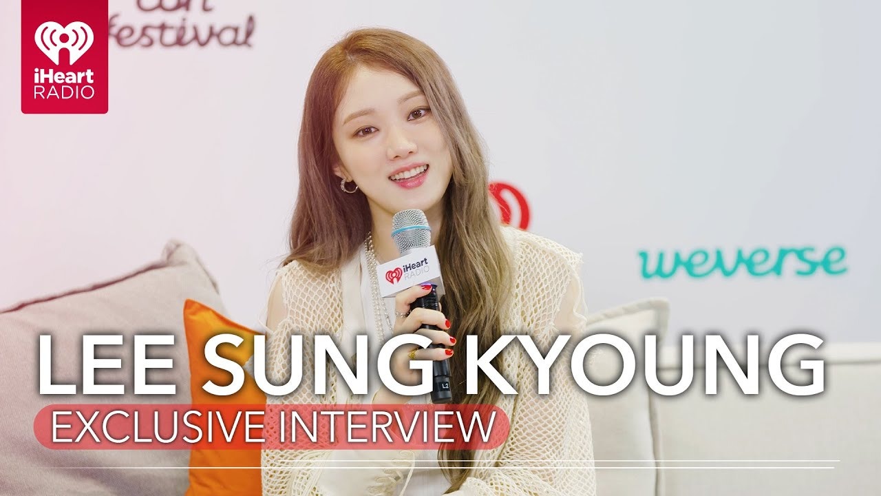 Weverse Weverse zone Media - LEE SUNG KYOUNG Prepares for Weverse Con ...