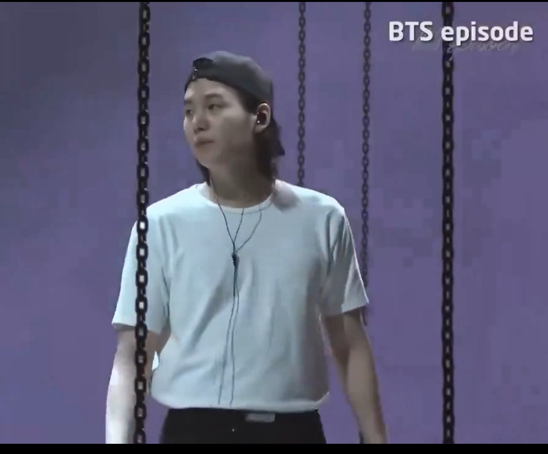 BTS Community Post - ユンギTIME ユンギさん、会いたいです🥺🫶 会いたくないって思う日くることがあるのか わからないけど 会いたいです😿ユンギさんも帰ってくる日は ウィ ...