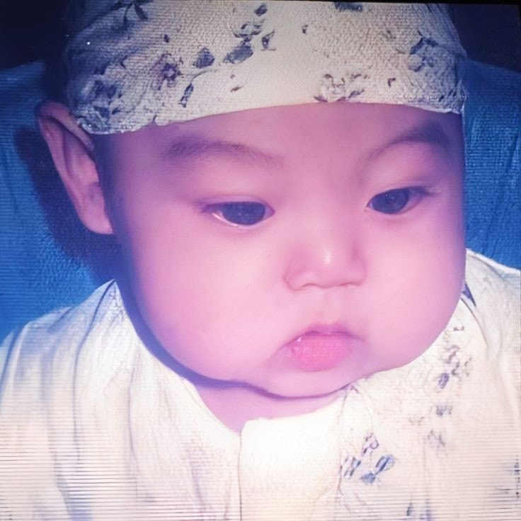 BTS Community Post - You can ask the flowers 🌼 I sit for hours ⌚ ...